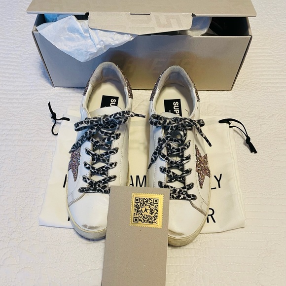 Golden Goose | Shoes | Golden Goose Superstar I Believe In Magic Size ...